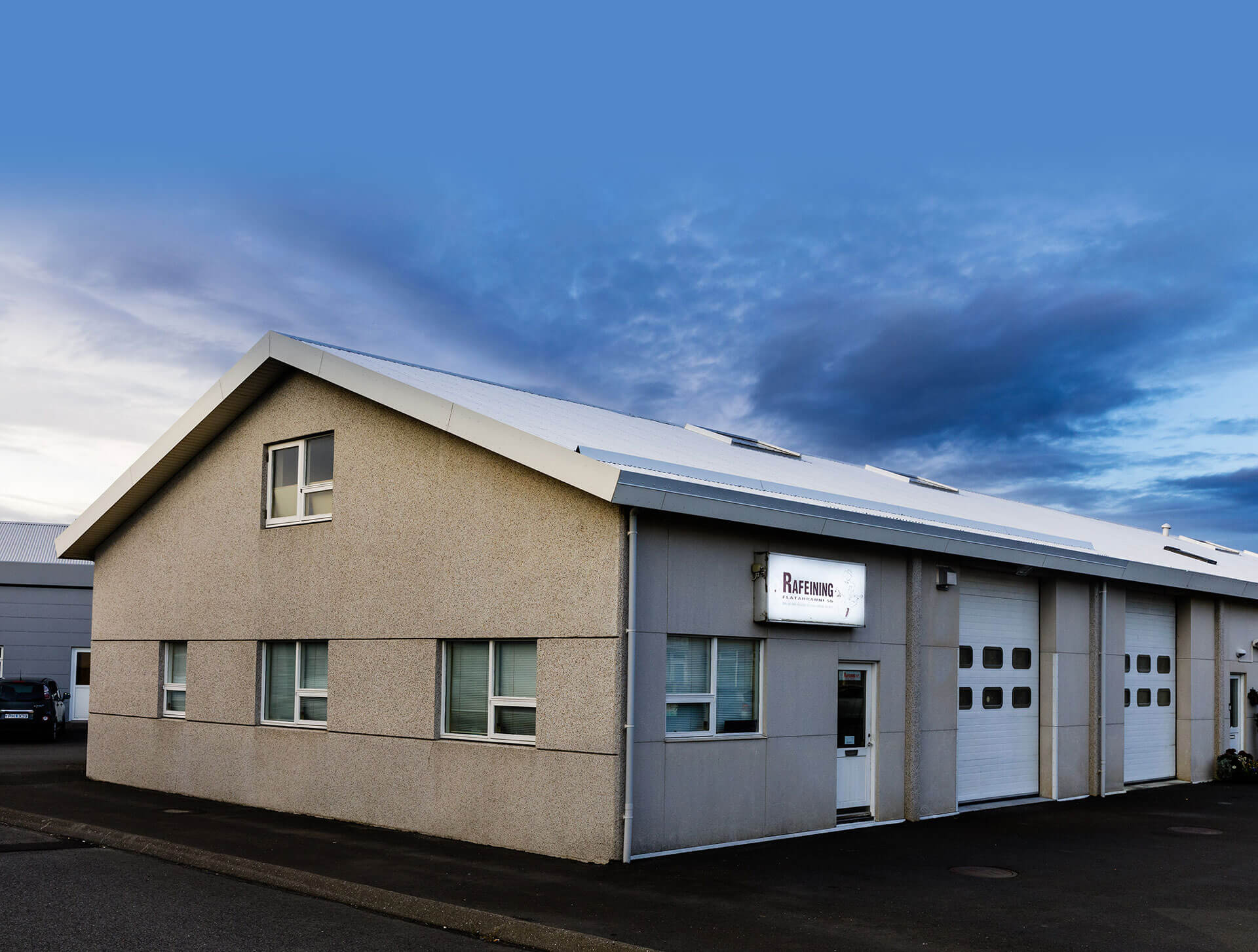 Rafeining - Rafvirkjar - Rafverktakar - Raflagnavinna | rafeining.is